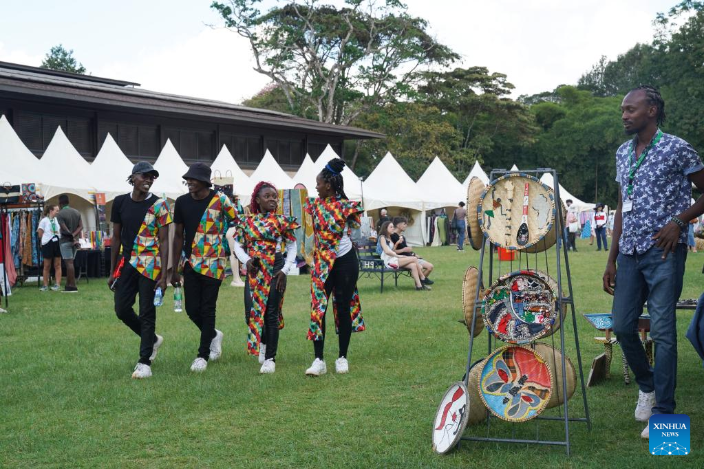 Easter market held in Nairobi, Kenya-Xinhua