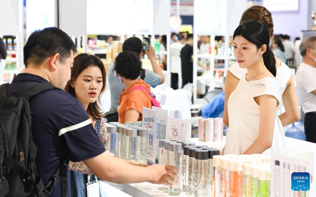 3rd China International Consumer Products Expo opens to public-Xinhua