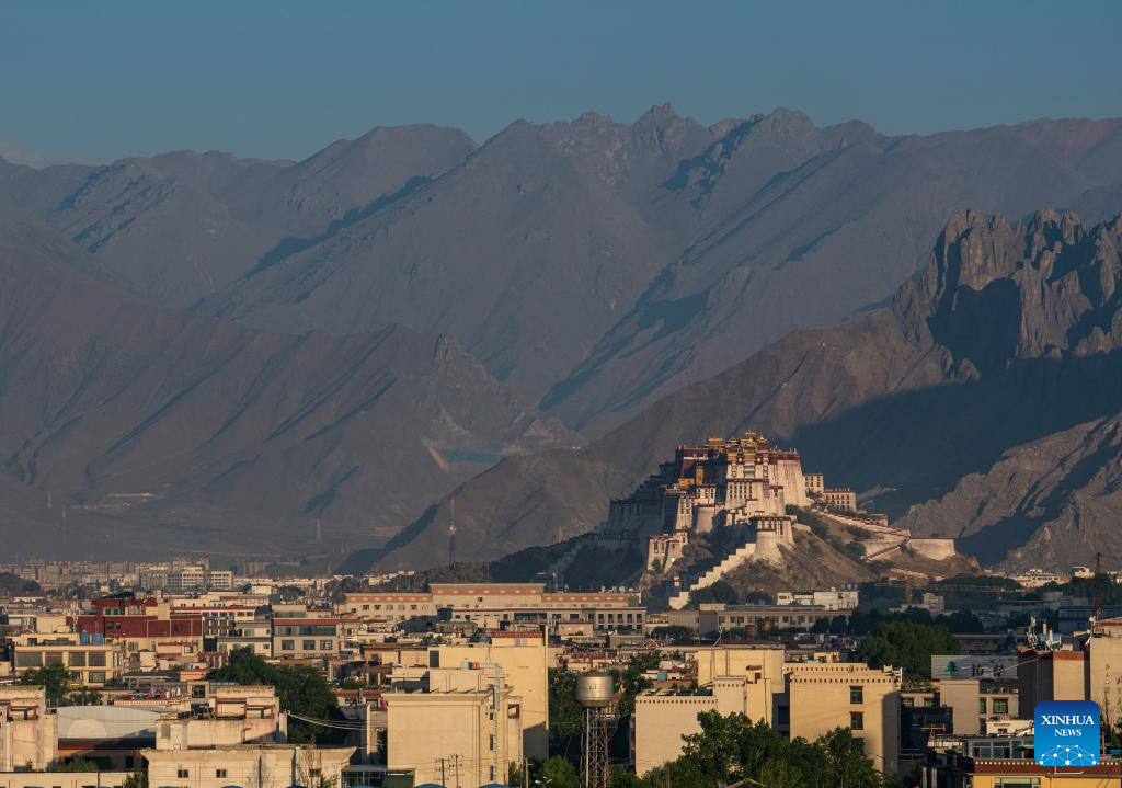 Lhasa's rich history fosters distinctive plateau culture-Xinhua