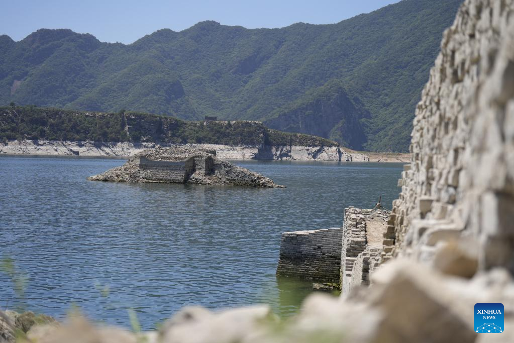 In pics: submerged section of Great Wall in Hebei-Xinhua