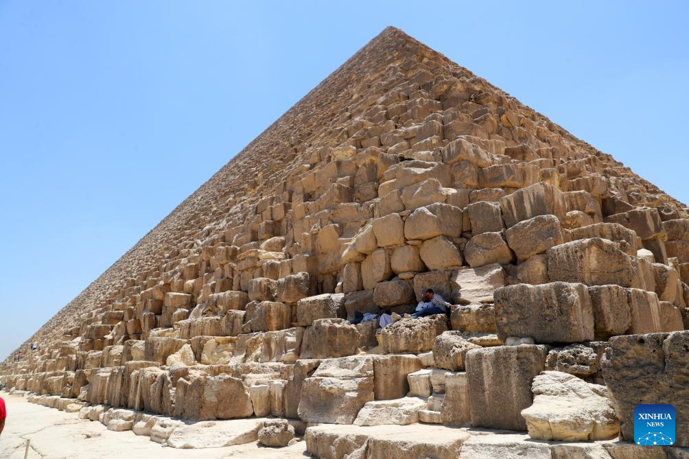 Heatwave hits Giza, Egypt-Xinhua