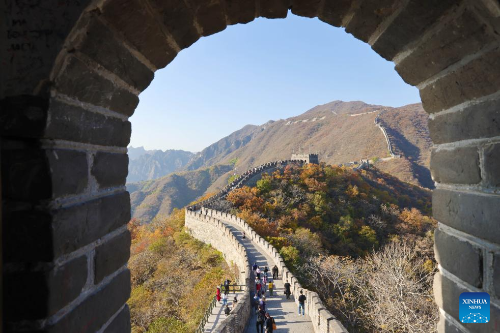 Autumn scenery of Great Wall in China-Xinhua