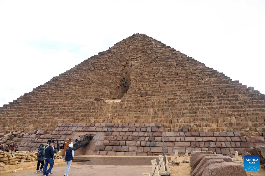 Giza pyramid cladding project raises debate in Egypt-Xinhua