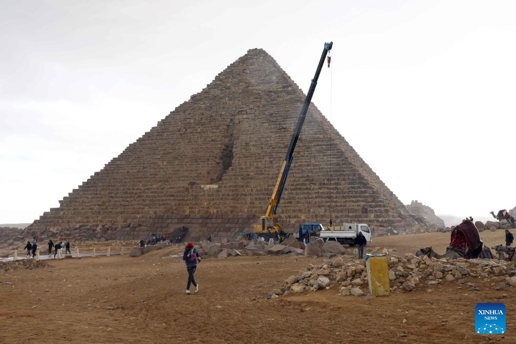 Giza pyramid cladding project raises debate in Egypt-Xinhua