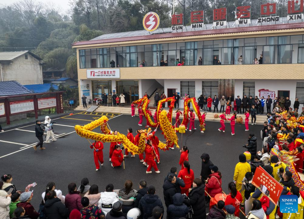 Hunan villages welcome upcoming Spring Festival with "village gala ...