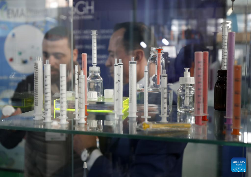 Pharmaceutical technology trade show held in Algeria-Xinhua