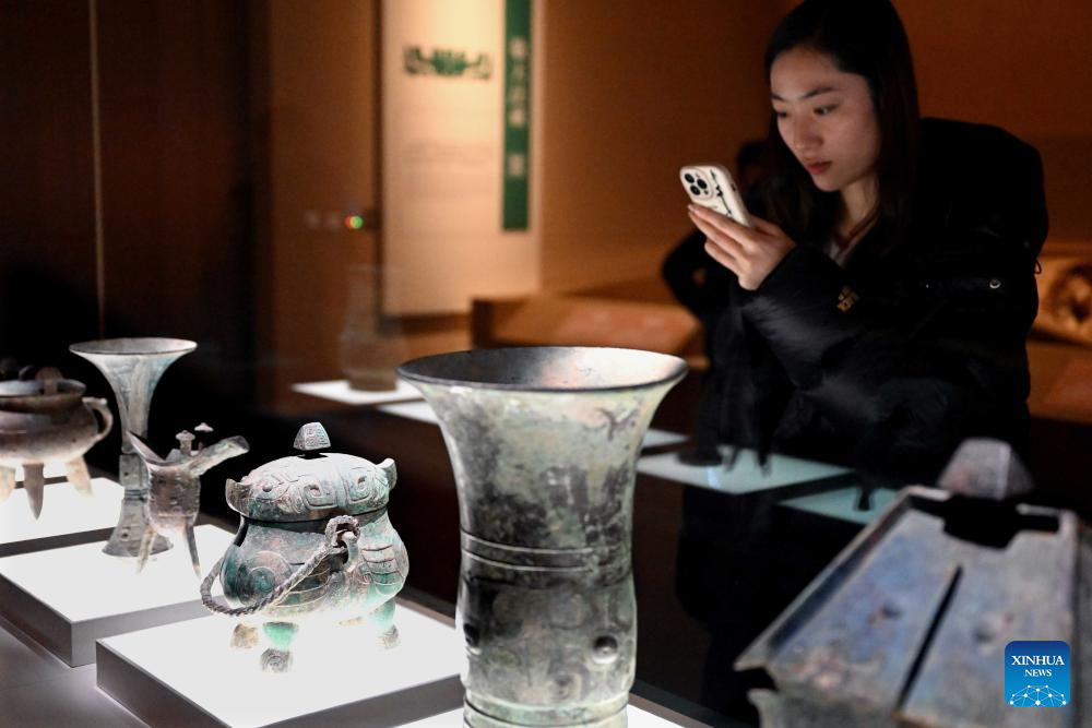 New museum building opens at China's Shang Dynasty capital ...