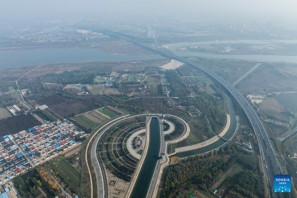 Aerial view of middle route of China's South-to-North Water Diversion ...