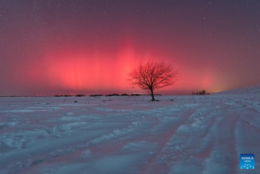 Scenery of aurora in Jiamusi City, NE China's Heilongjiang-Xinhua