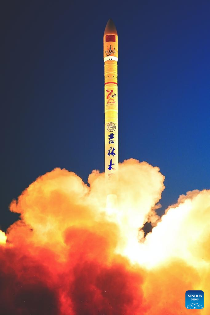 China's CERES-1 rocket launches new satellites-Xinhua