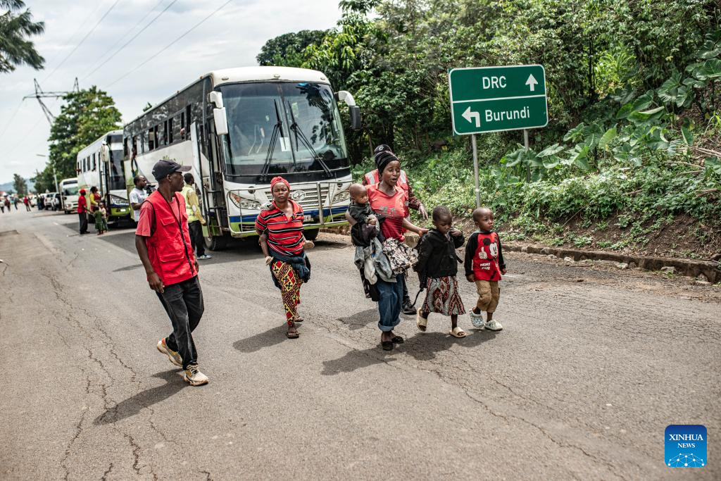 M23 rebels advance in eastern DR Congo despite newly signed peace deal ...
