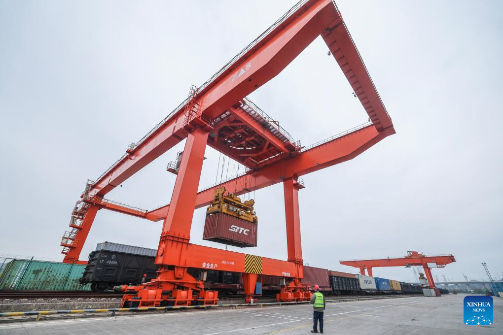 China-Europe freight trains bring European goods for Spring Festival in ...