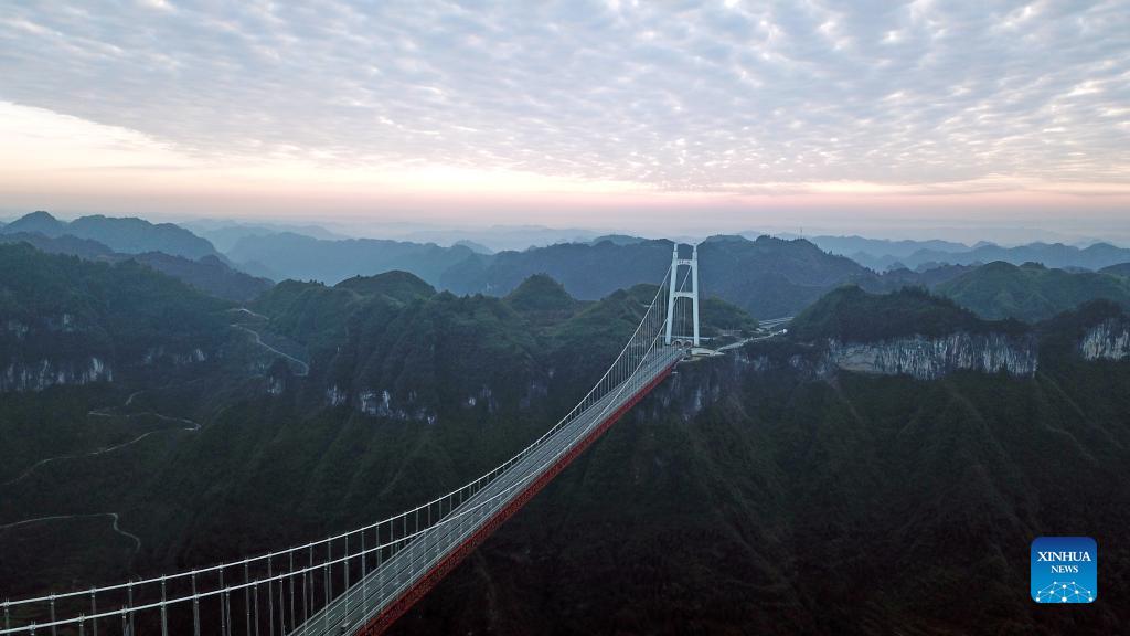 In pics: Aizhai suspension bridge in Hunan-Xinhua