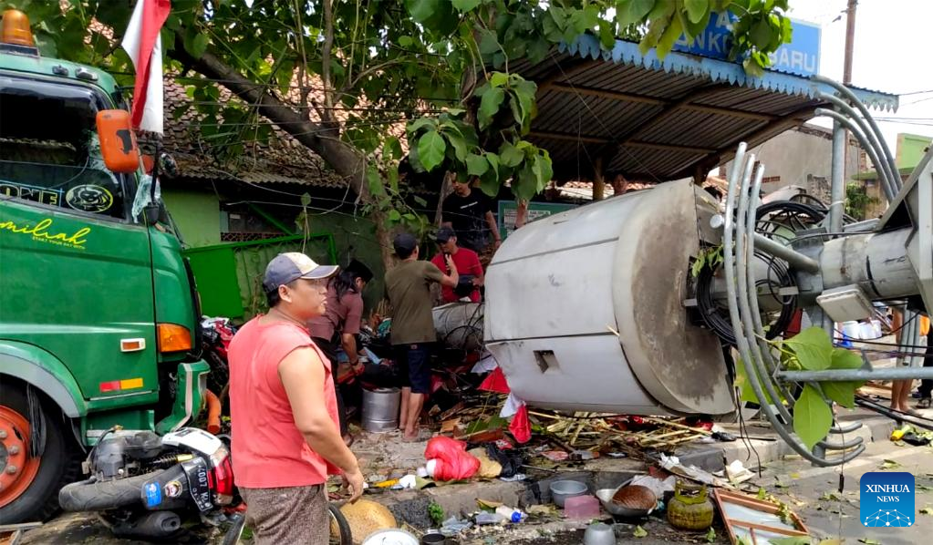 11 killed, 19 wounded in traffic accident in Indonesia's West Java-Xinhua