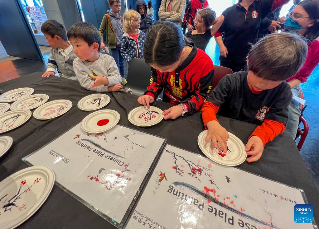 Libraries in New Zealand city receive donated children's books on ...