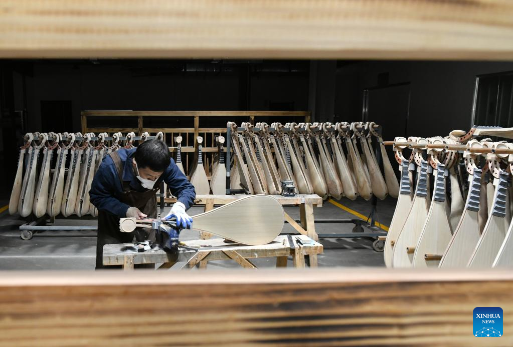 Chinese traditional musical instruments produced in Suning County, N ...