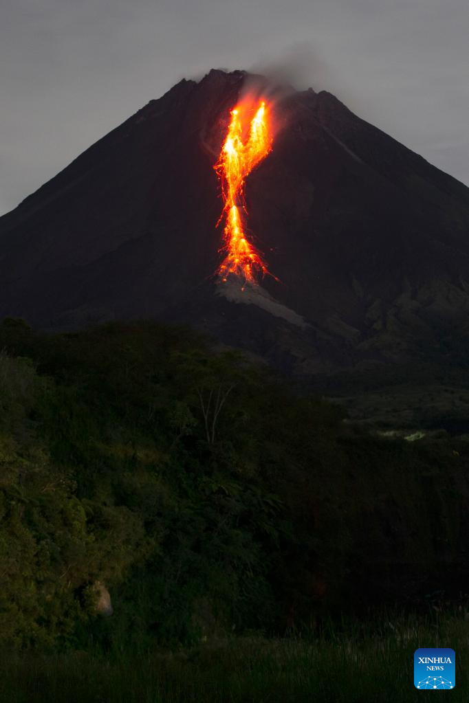 Mount Merapi volcano erupts in Indonesia-Xinhua