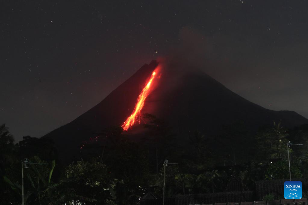 Mount Merapi volcano erupts in Indonesia-Xinhua
