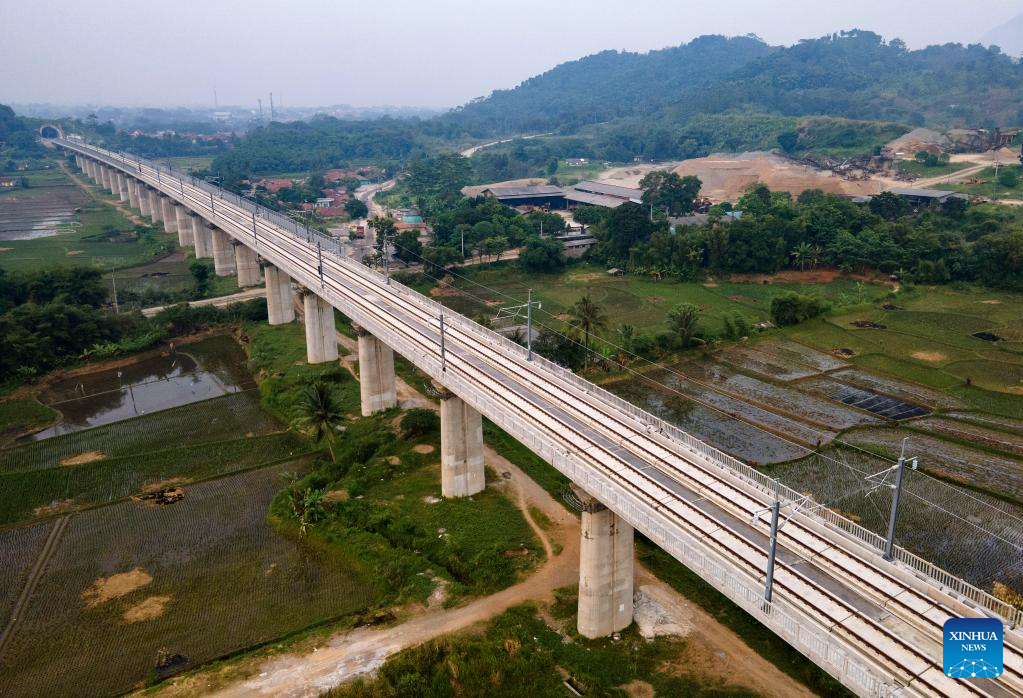 Power transmission along Jakarta-Bandung High-Speed Railway conducted ...