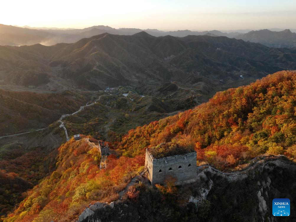 Autumn scenery of Great Wall in China-Xinhua