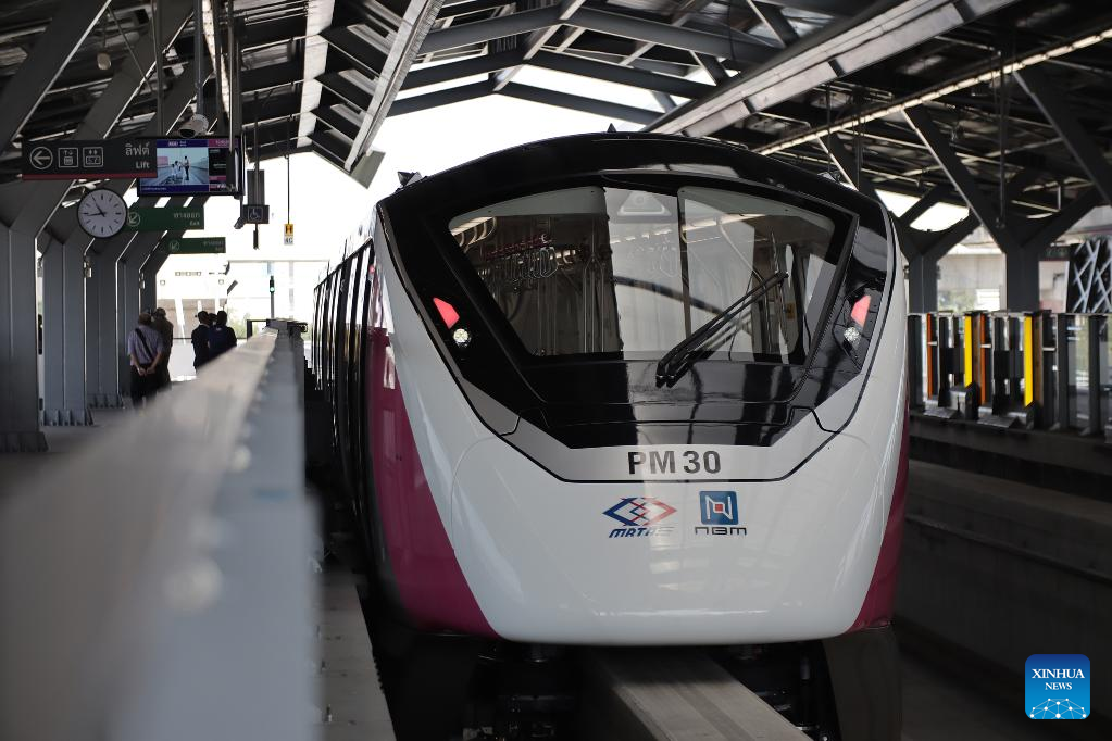 Thailand's 2nd monorail line begins public trial run-Xinhua