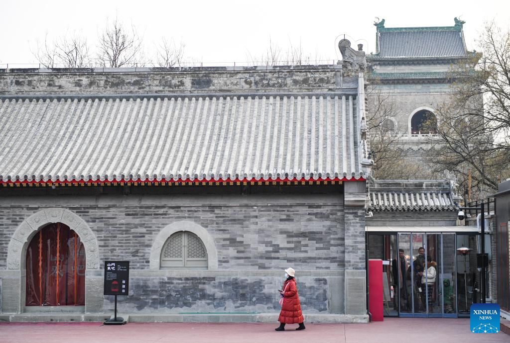 Beijing's Hong'en Temple opens to public-Xinhua