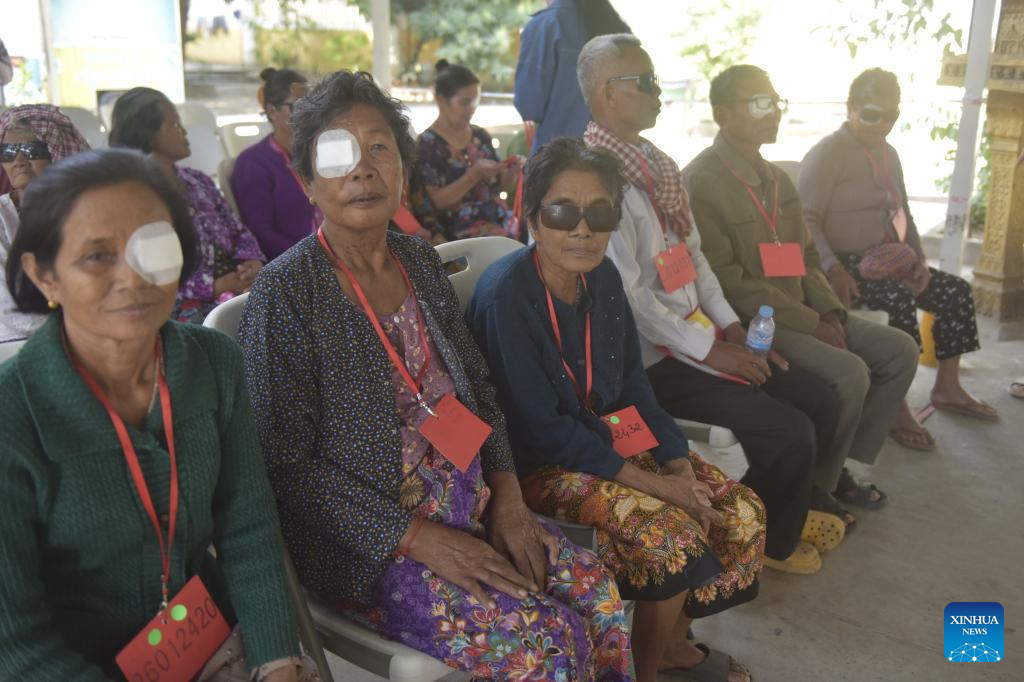 Feature: China's cataract eradication project brings hope for better ...