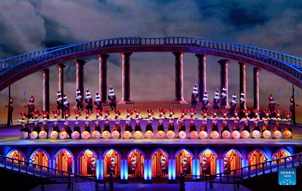 Live-action performance Legend of the Camel Bell staged in NW China-Xinhua