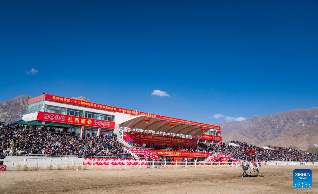 Xizang holds horse racing for Tibetan New Year-Xinhua