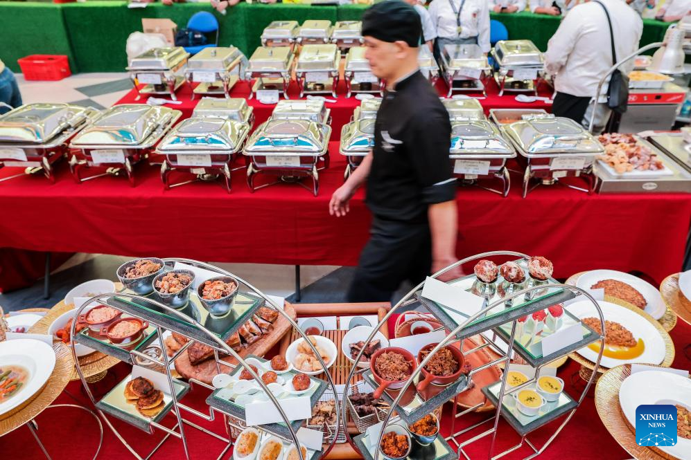 Hog farmers set Guinness World Record for most varieties of pork dishes ...