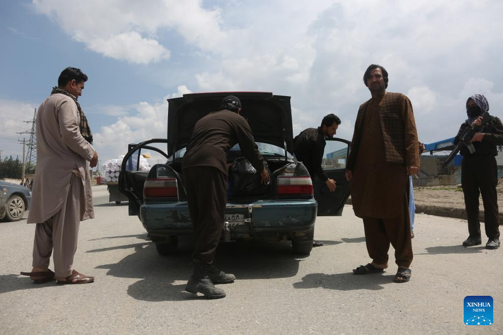 Mine blast kills 1, injures 3 in Kabul-Xinhua