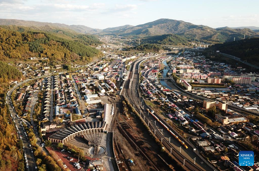 Exotic town becomes popular tourist destination in NE China-Xinhua
