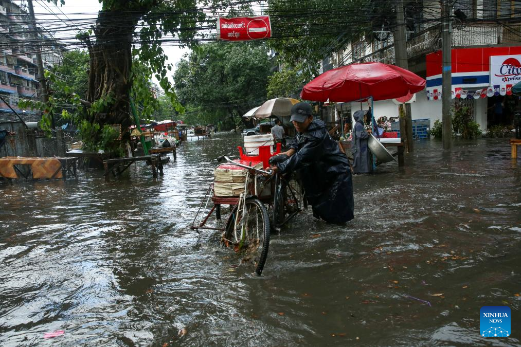 Heavy rains hit Yangon, Myanmar-Xinhua