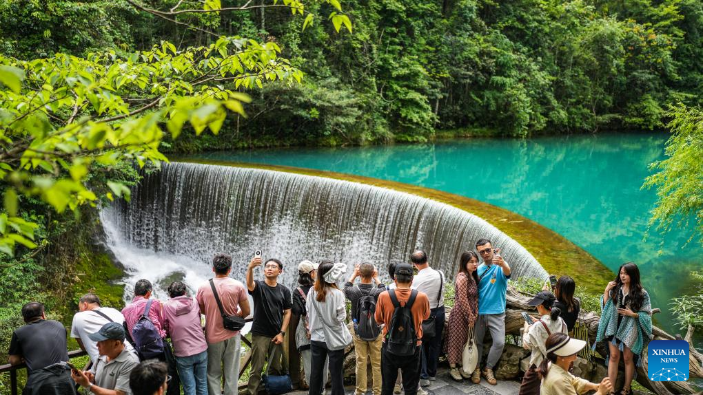 County in Guizhou sees boom in tourism-Xinhua