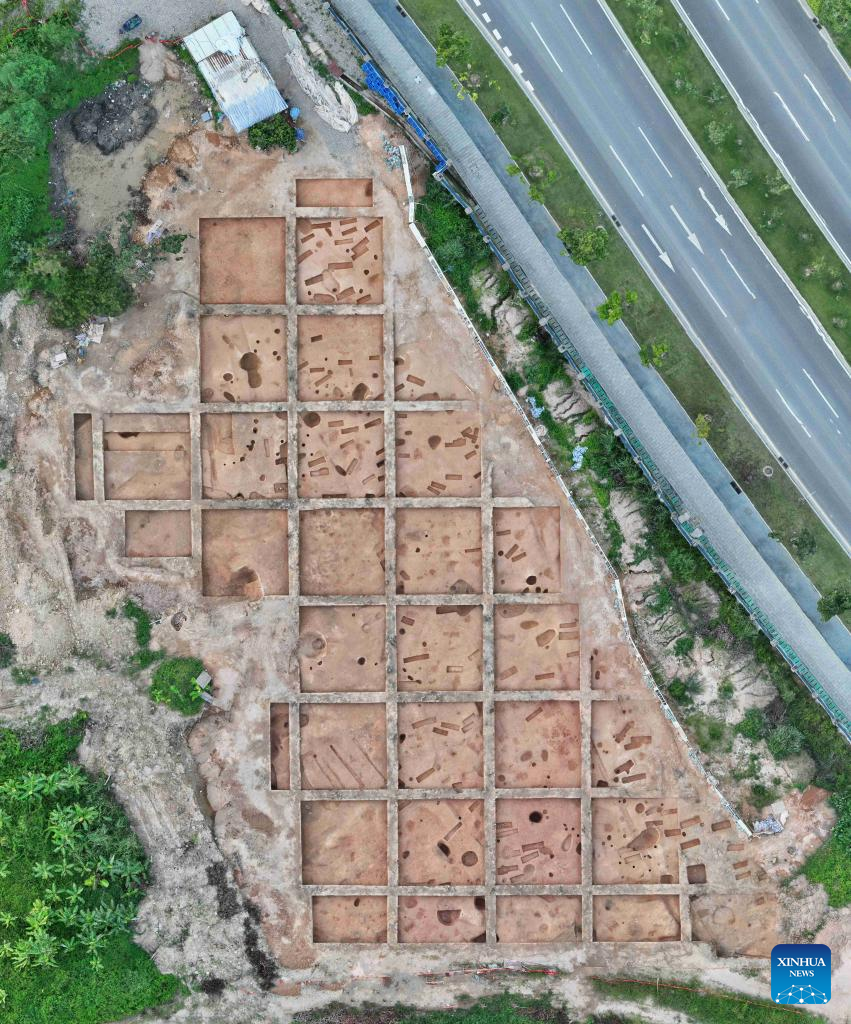 Large-scale late Neolithic Age site found in south China-Xinhua