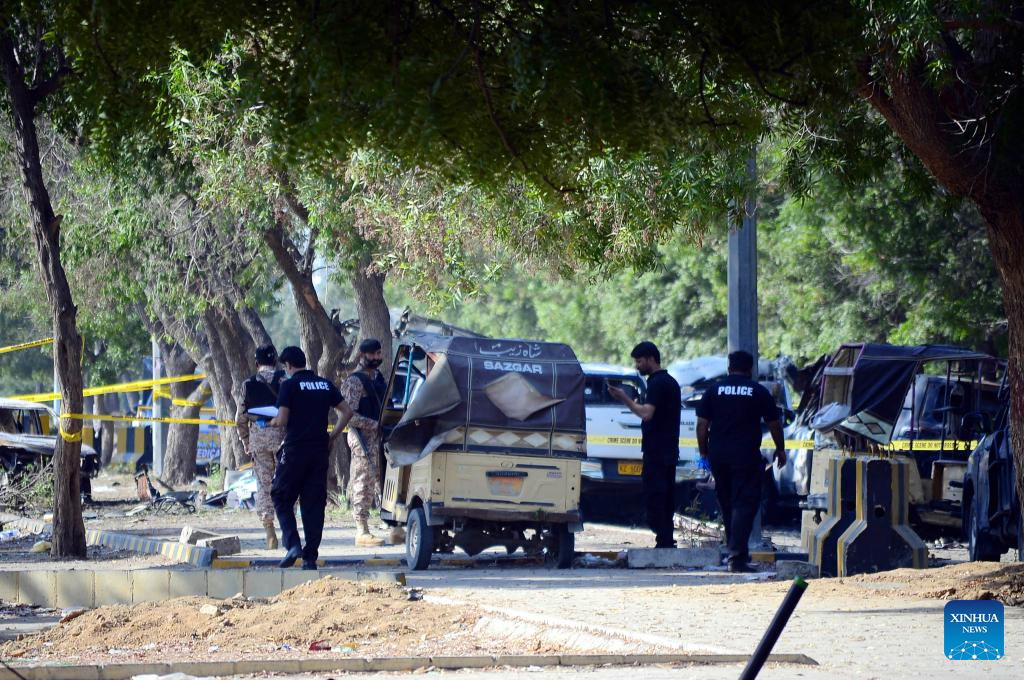 Pakistani PM condemns attack on Chinese convoy in Karachi-Xinhua