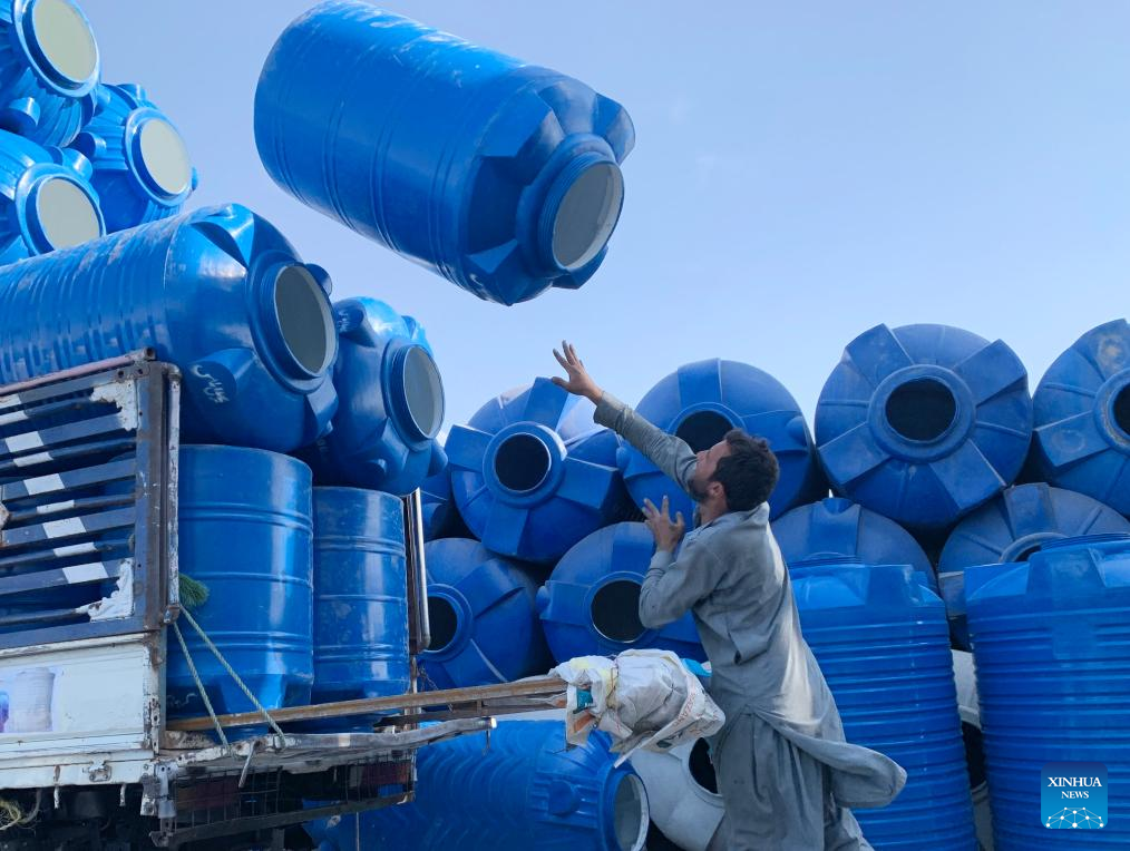 Water tank manufacturing plant opens in S. Afghanistan-Xinhua