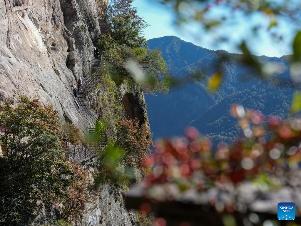 Yandang Mountain in east China attracts millions of visitors-Xinhua