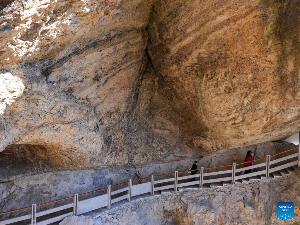 Yandang Mountain in east China attracts millions of visitors-Xinhua