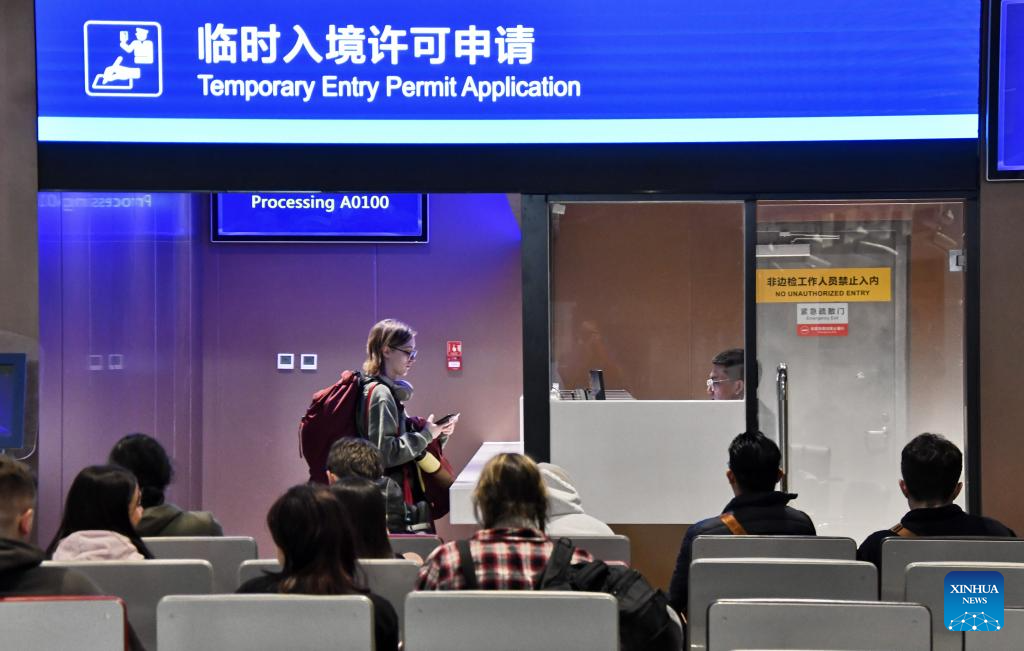 China's visa-free transit policy boosts tourism-Xinhua