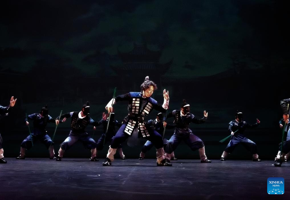 China Focus: Face-changing and Kung Fu -- Chinese culture shines on ...