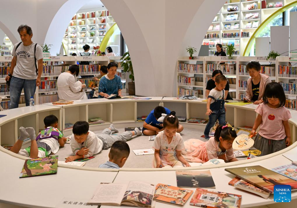 Construction of public cultural spaces promoted in China's Shanghai-Xinhua