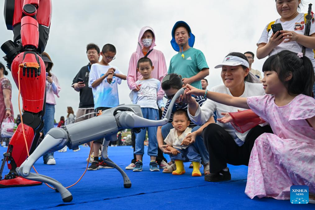 World robot carnival kicks off in Wuhan, China's Hubei-Xinhua