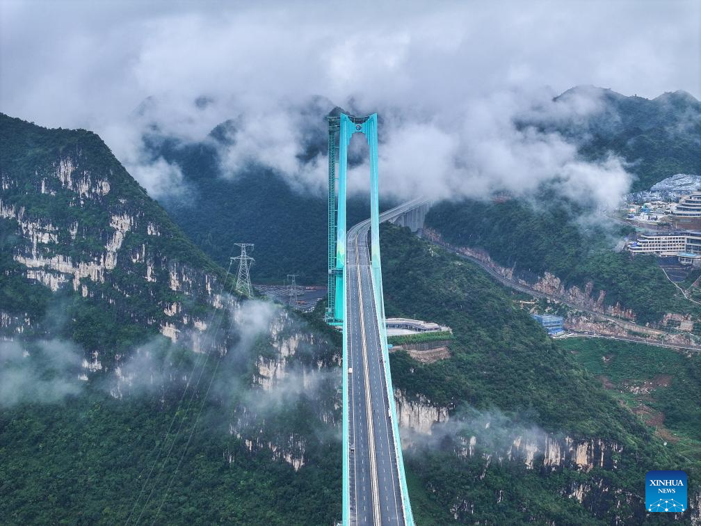 Huajiang Grand Canyon Bridge in China's Guizhou to open to traffic-Xinhua