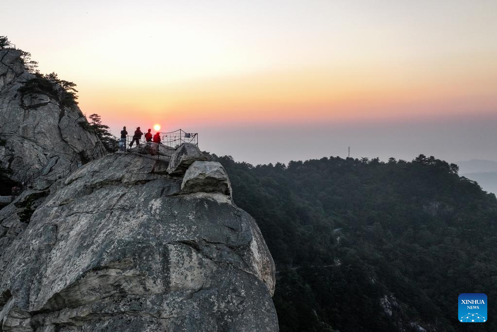 Scenery of Guifeng mountain at sunrise in China's Hubei-Xinhua