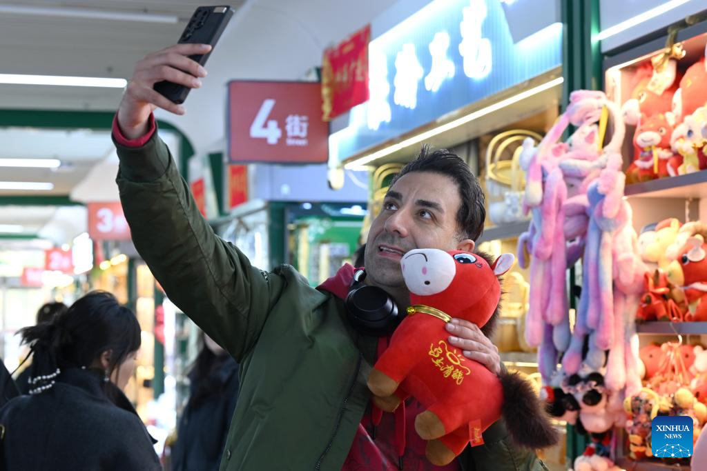 Stuffed toy horse goes viral, brings surging orders in Yiwu-Xinhua