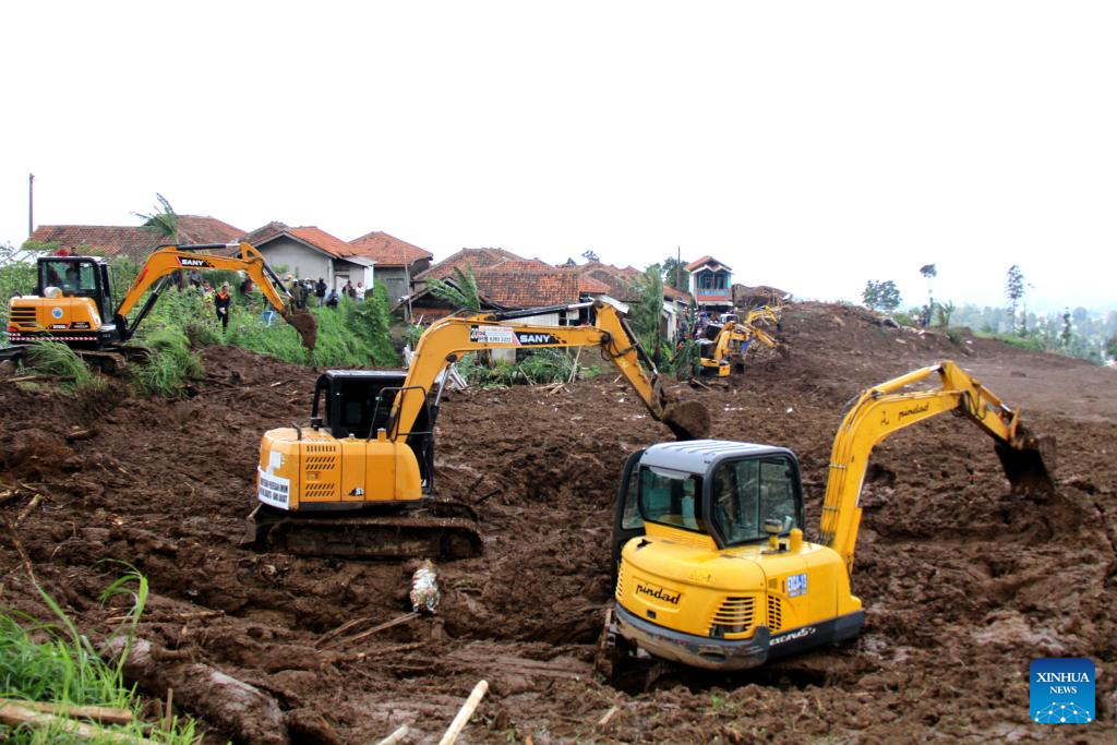 Death toll rises to 16 following landslide in Indonesia's West Java-Xinhua