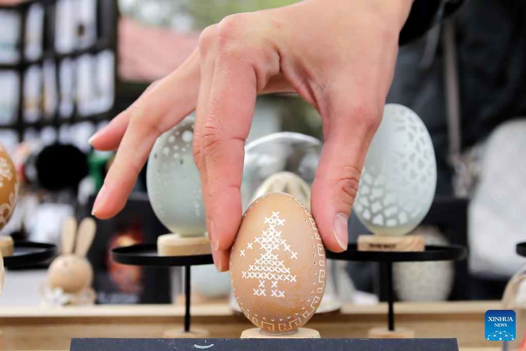 Spring fair dedicated to upcoming Orthodox Easter held in Romania-Xinhua