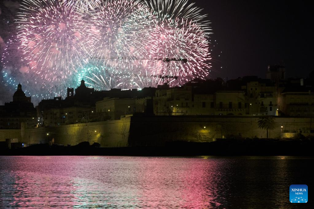Annual fireworks festival kicks off in Valletta, Malta-Xinhua