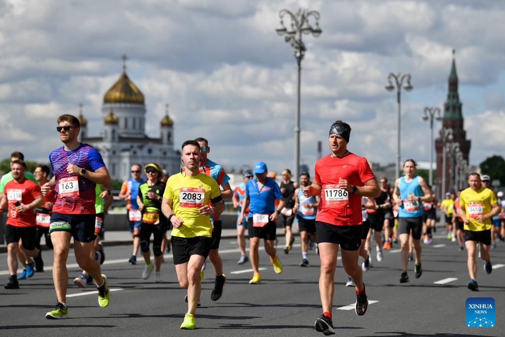 Runners compete during Moscow Half Marathon in Russia-Xinhua